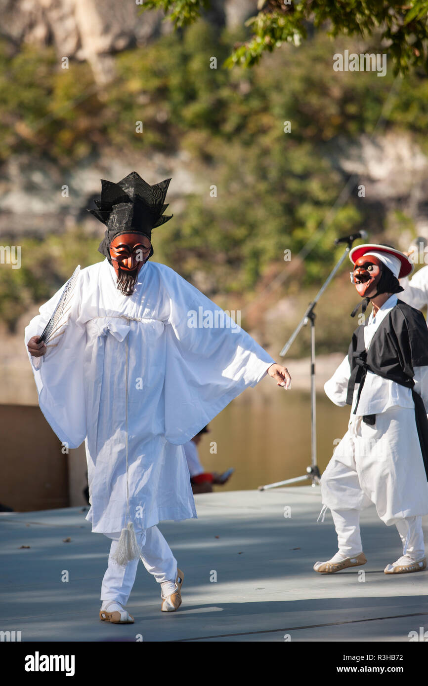 Traditional masque performance Talchum(hahoe mask dance drama) in ...