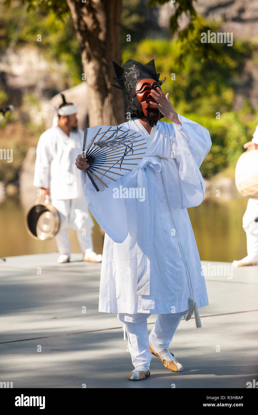 Traditional masque performance Talchum(hahoe mask dance drama) in ...