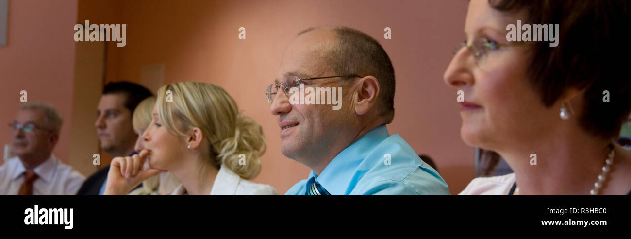 Gespraechsrunde hi-res stock photography and images - Alamy