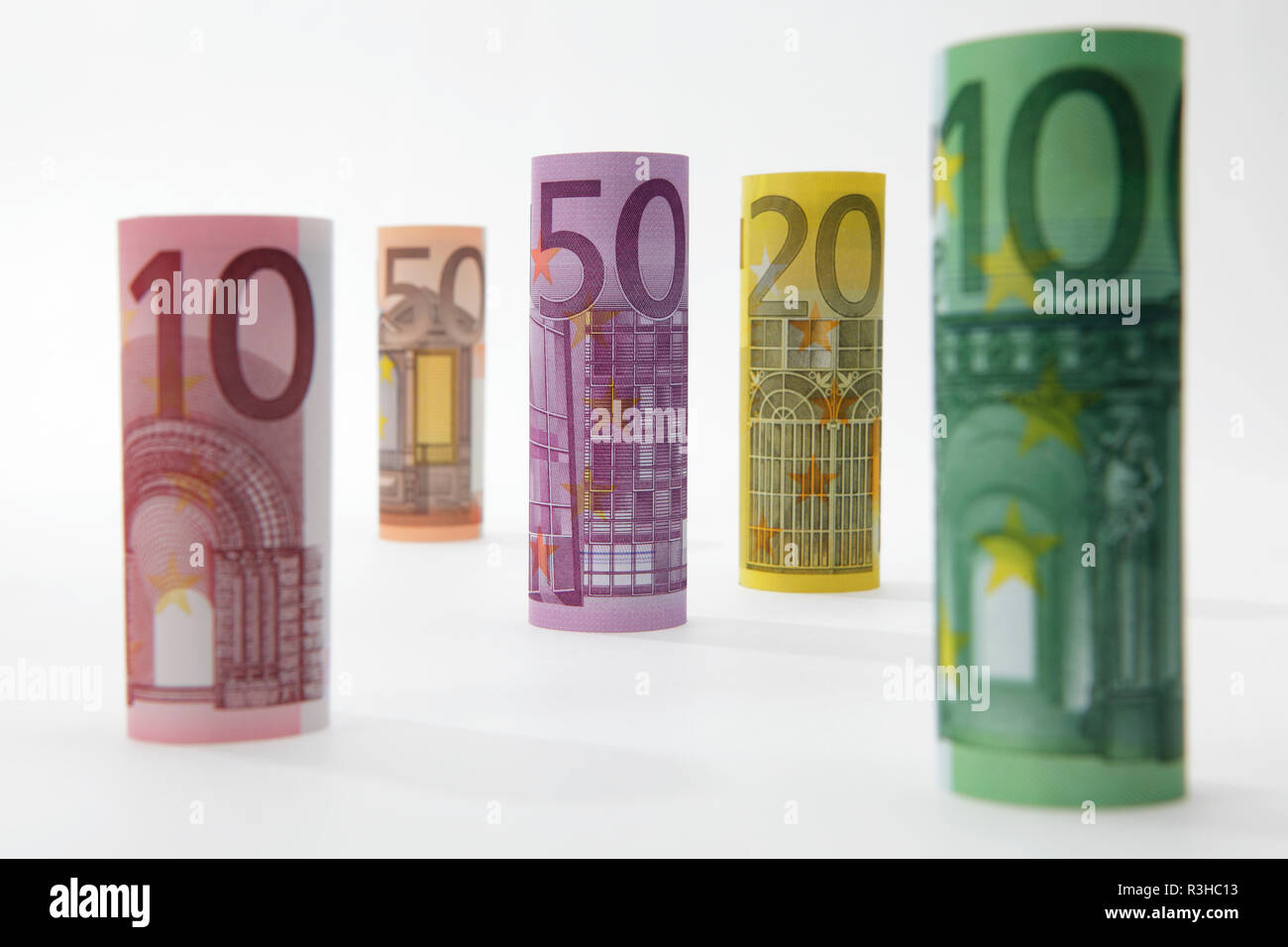 Rolled up bank notes hi-res stock photography and images - Alamy