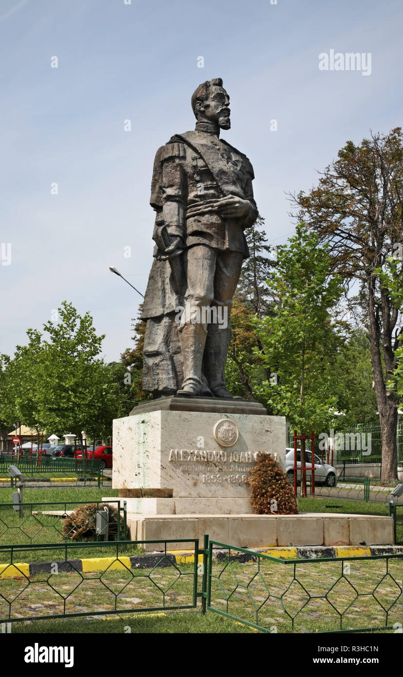 Monument to Alexandru Ioan Cuza on Metropolitan Hill (Dealul ...