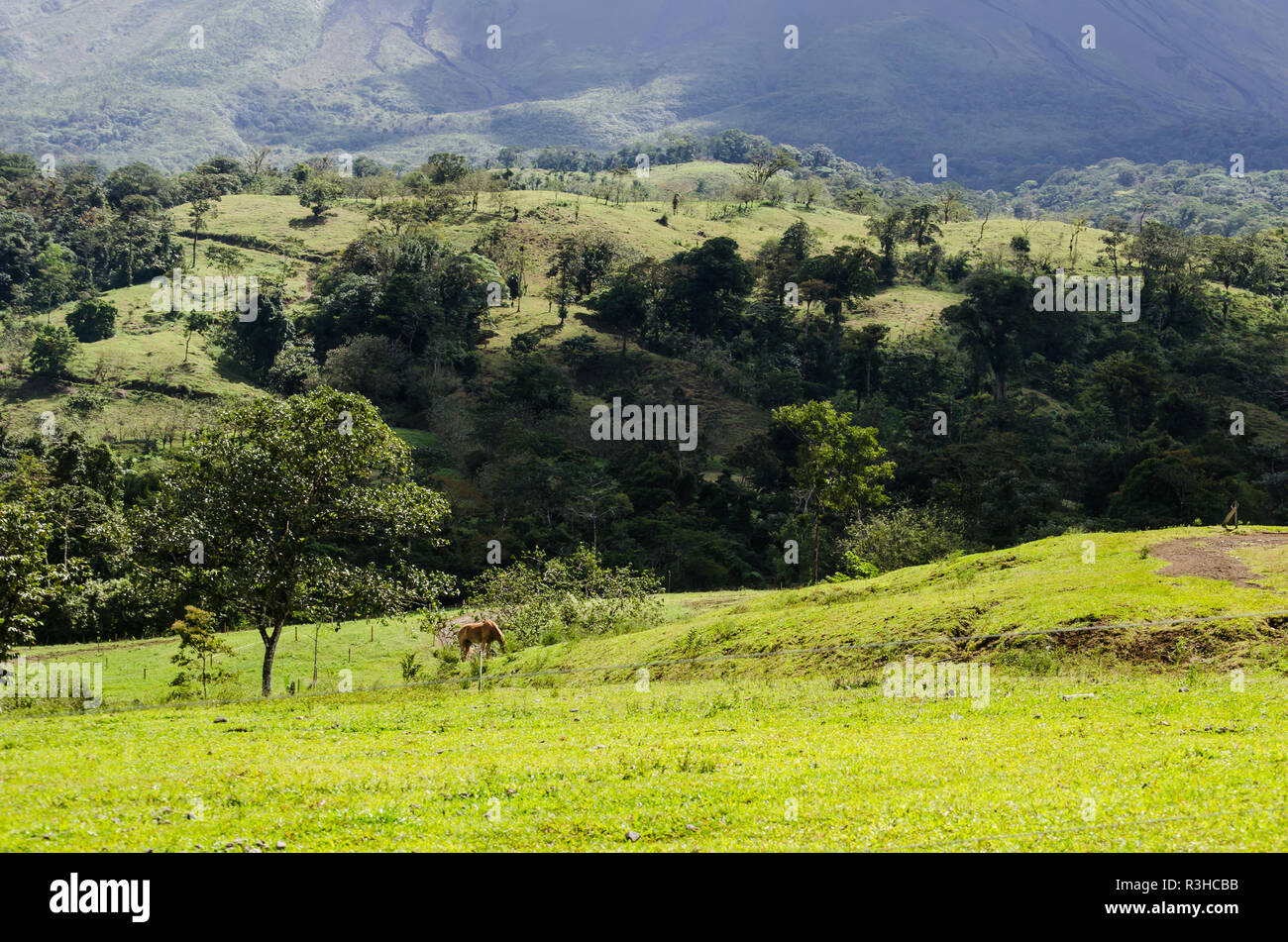 Volcanes de costa rica hi-res stock photography and images - Alamy