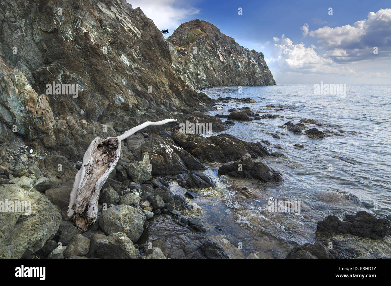 Pebble beach in Turkey on the Mediterranean coast Stock Photo - Alamy