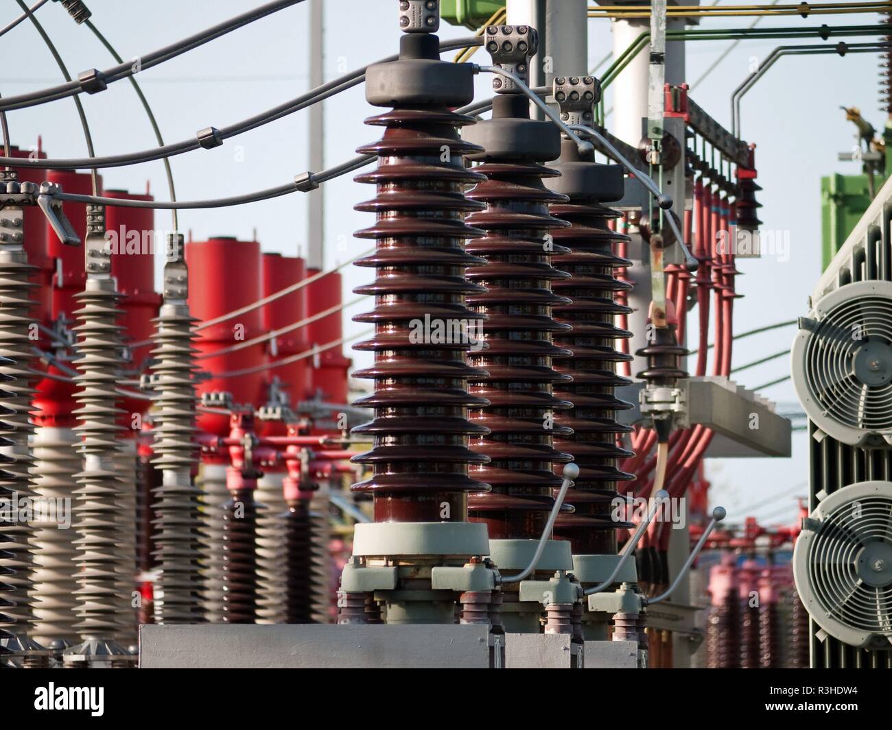 Insulator aerial hi-res stock photography and images - Alamy