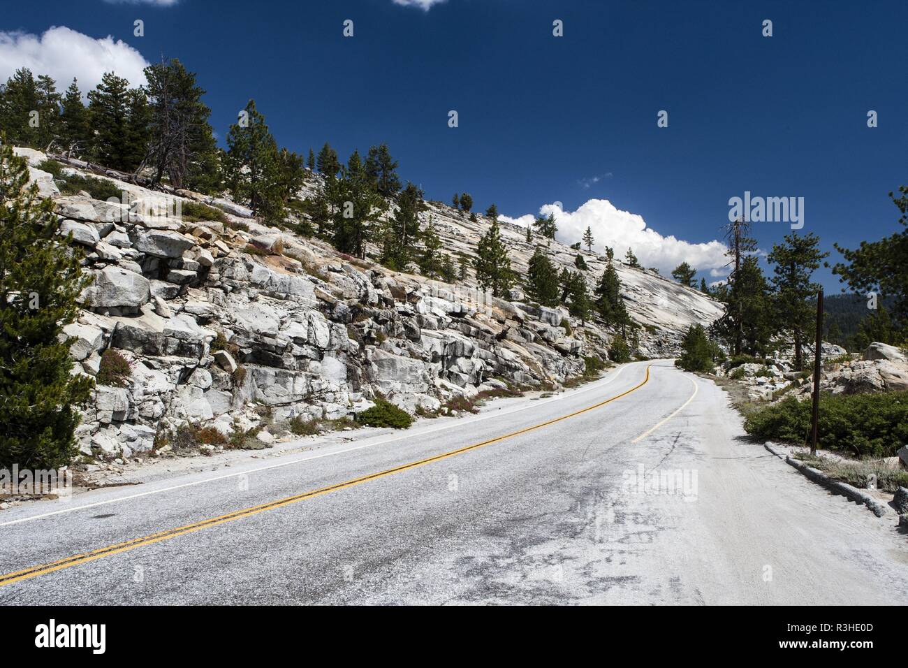 tioga road,yosemite national park,sierra nevada,usa Stock Photo - Alamy