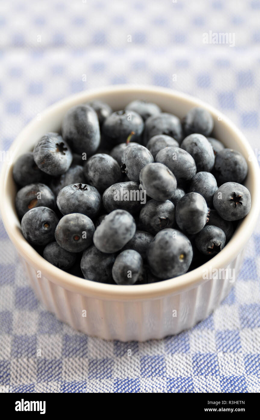 Sack of blueberries hi-res stock photography and images - Alamy
