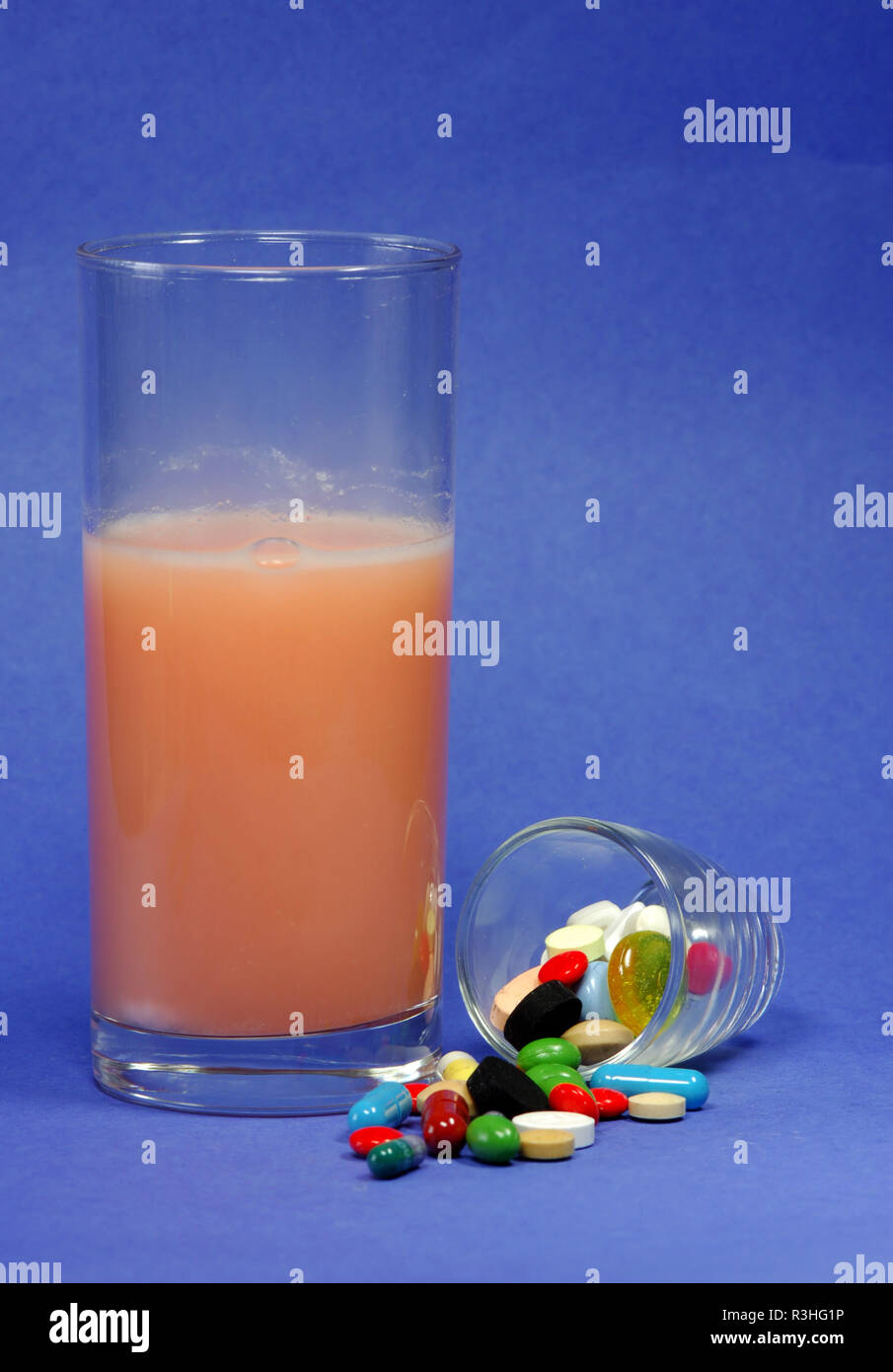 Drug Cocktail High Resolution Stock Photography and Images - Alamy