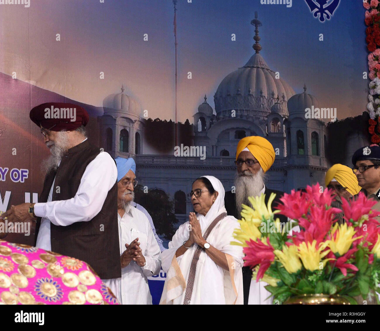 Birth of sikhism hi-res stock photography and images - Alamy