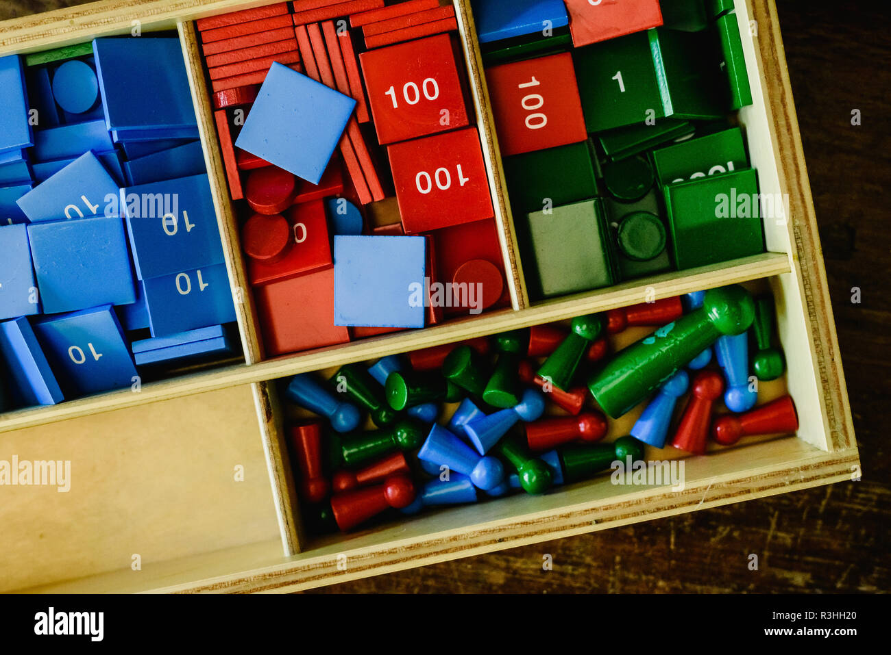 Wooden box with numbers to teach mathematics Stock Photo - Alamy