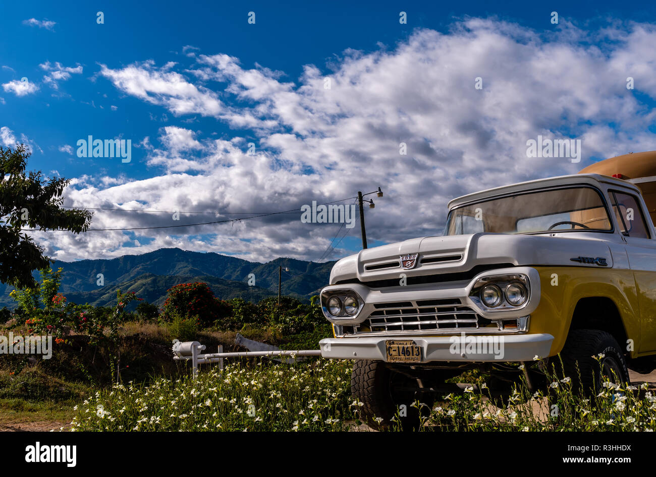 classic ford f 250 in Guatemala Stock Photo - Alamy