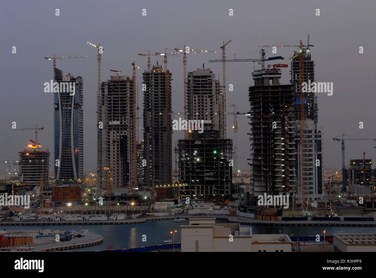 dubai construction site Stock Photo - Alamy
