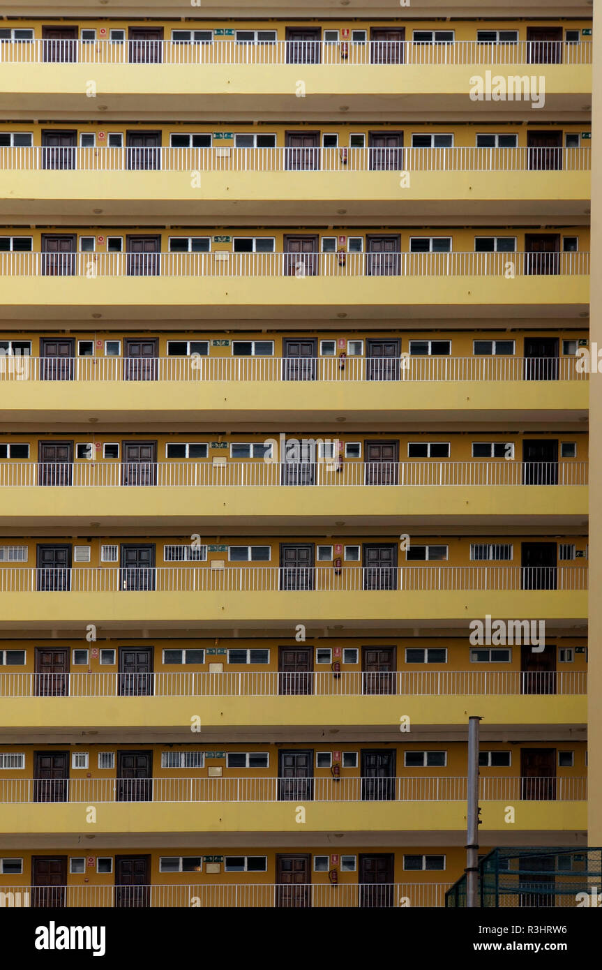 Monotonous residential building hi-res stock photography and images - Alamy