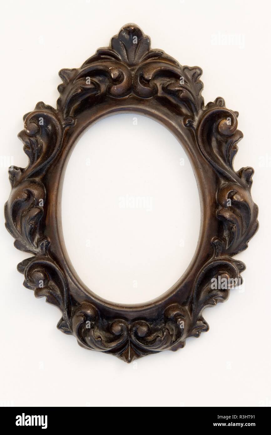 Ovate shape hi-res stock photography and images - Alamy