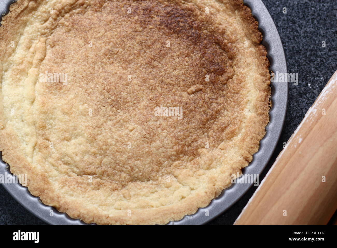 Freshly Baked Tart Base in Tin. Making Boston Banoffee Pie Stock Photo ...