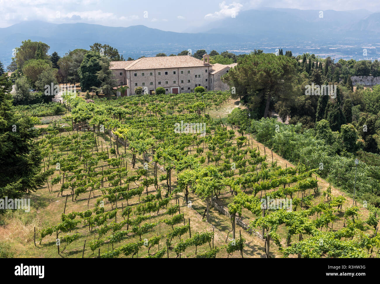 Abbey Vineyard Building High Resolution Stock Photography and Images ...