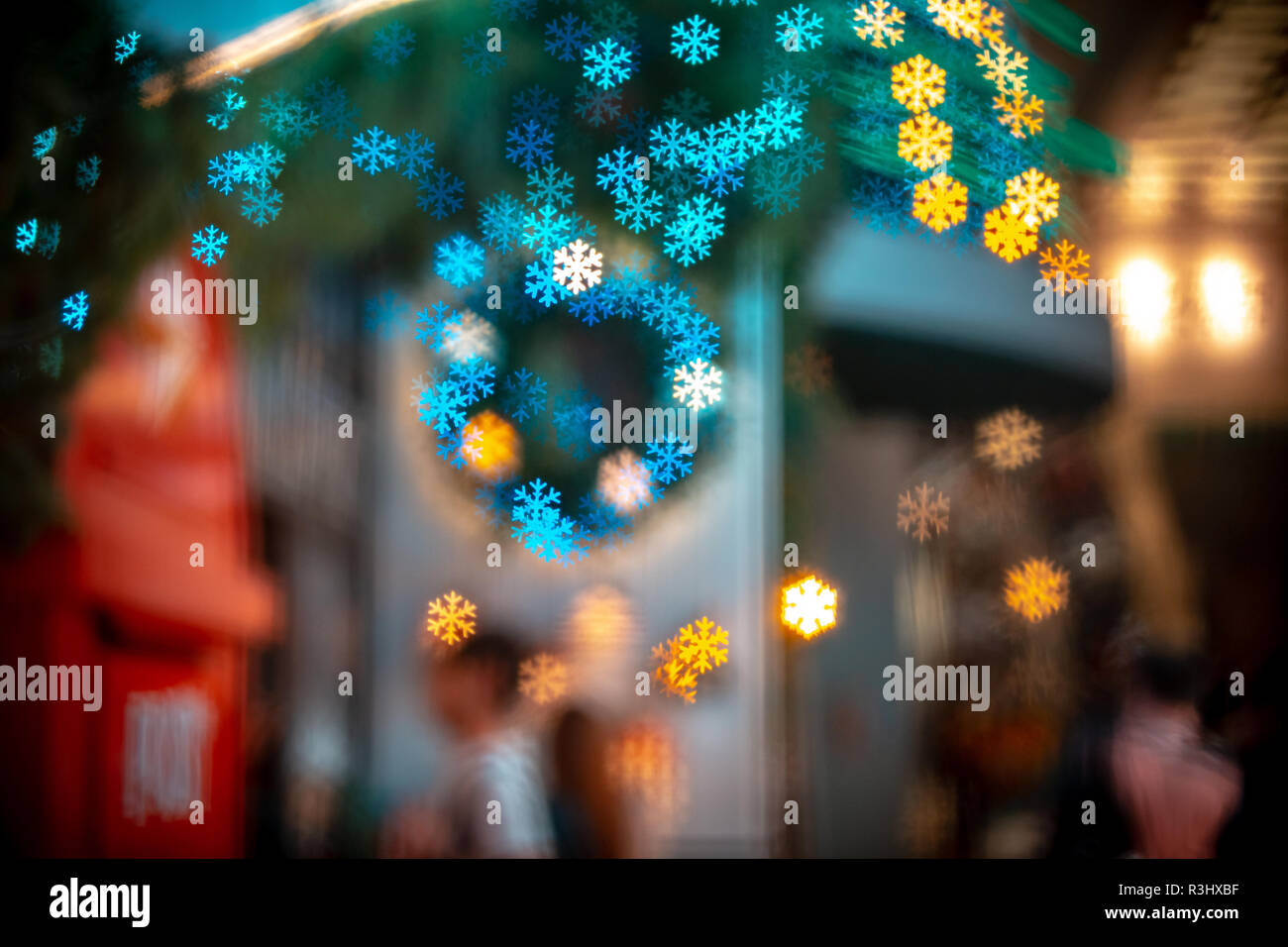 Christmas background with bokeh lights Stock Photo - Alamy