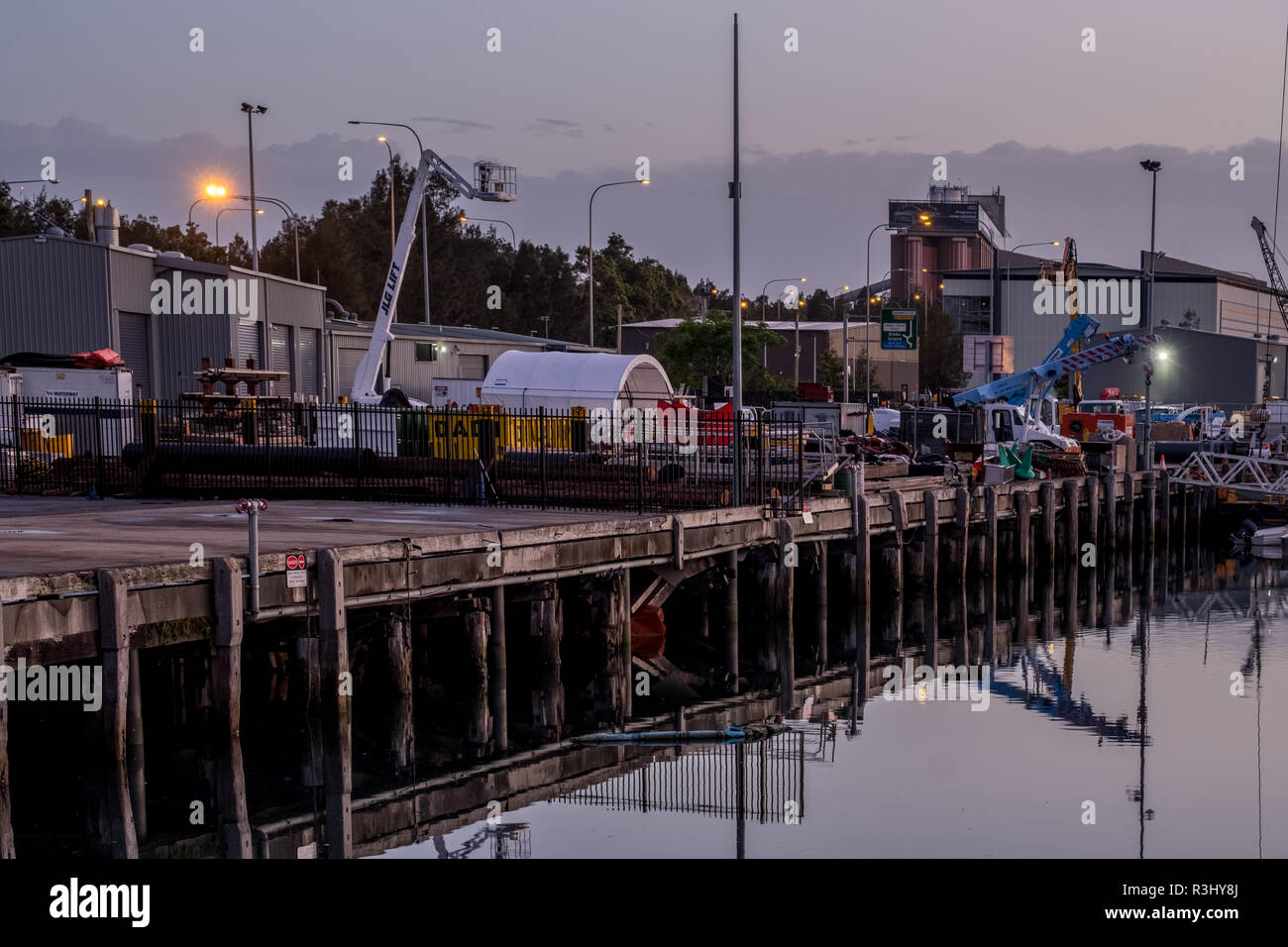 Working dock on Sydney Harbour Stock Photo - Alamy