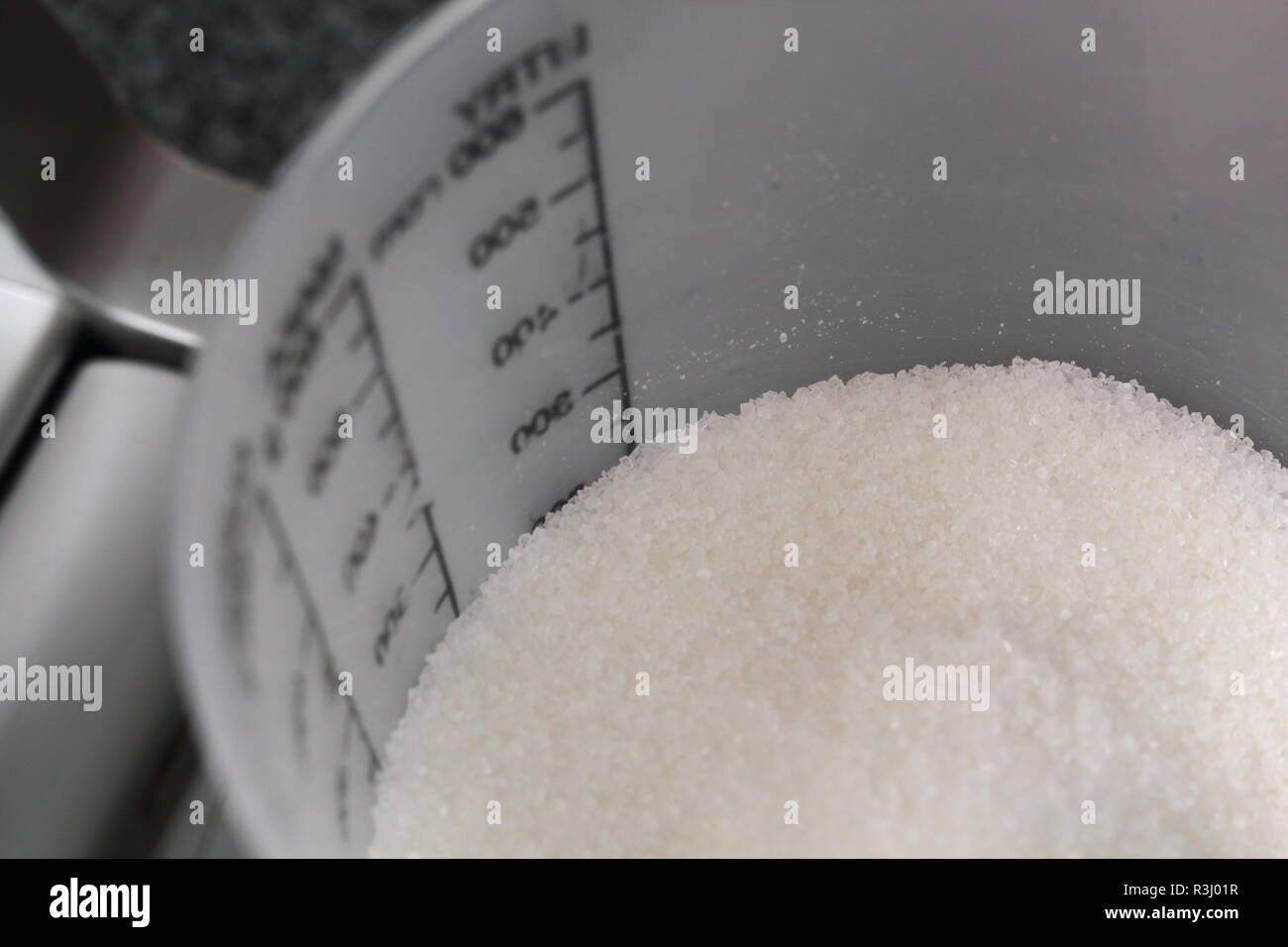 Sugar cup scale hi-res stock photography and images - Alamy
