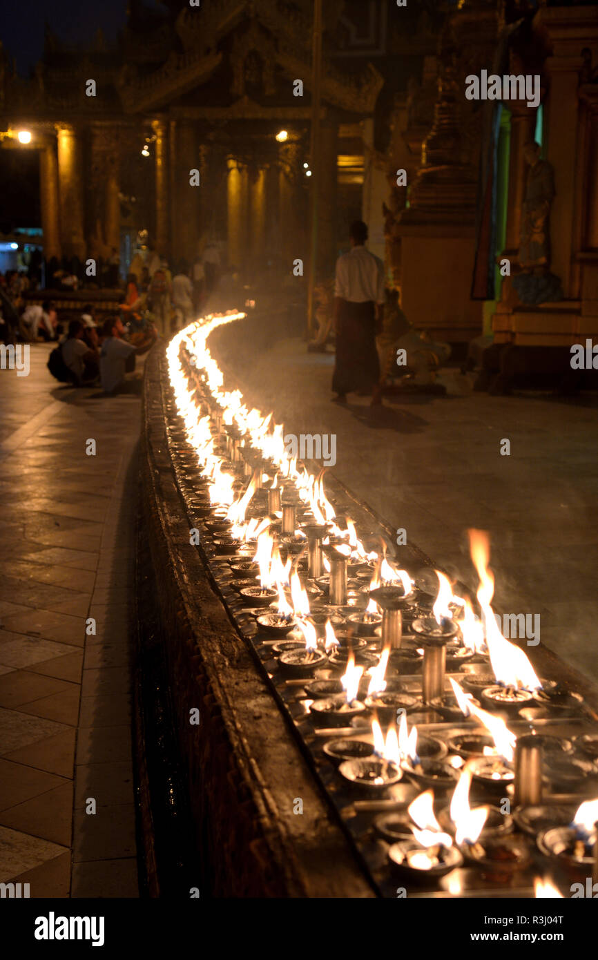 burning candles,shwedagon pagoda Stock Photo - Alamy
