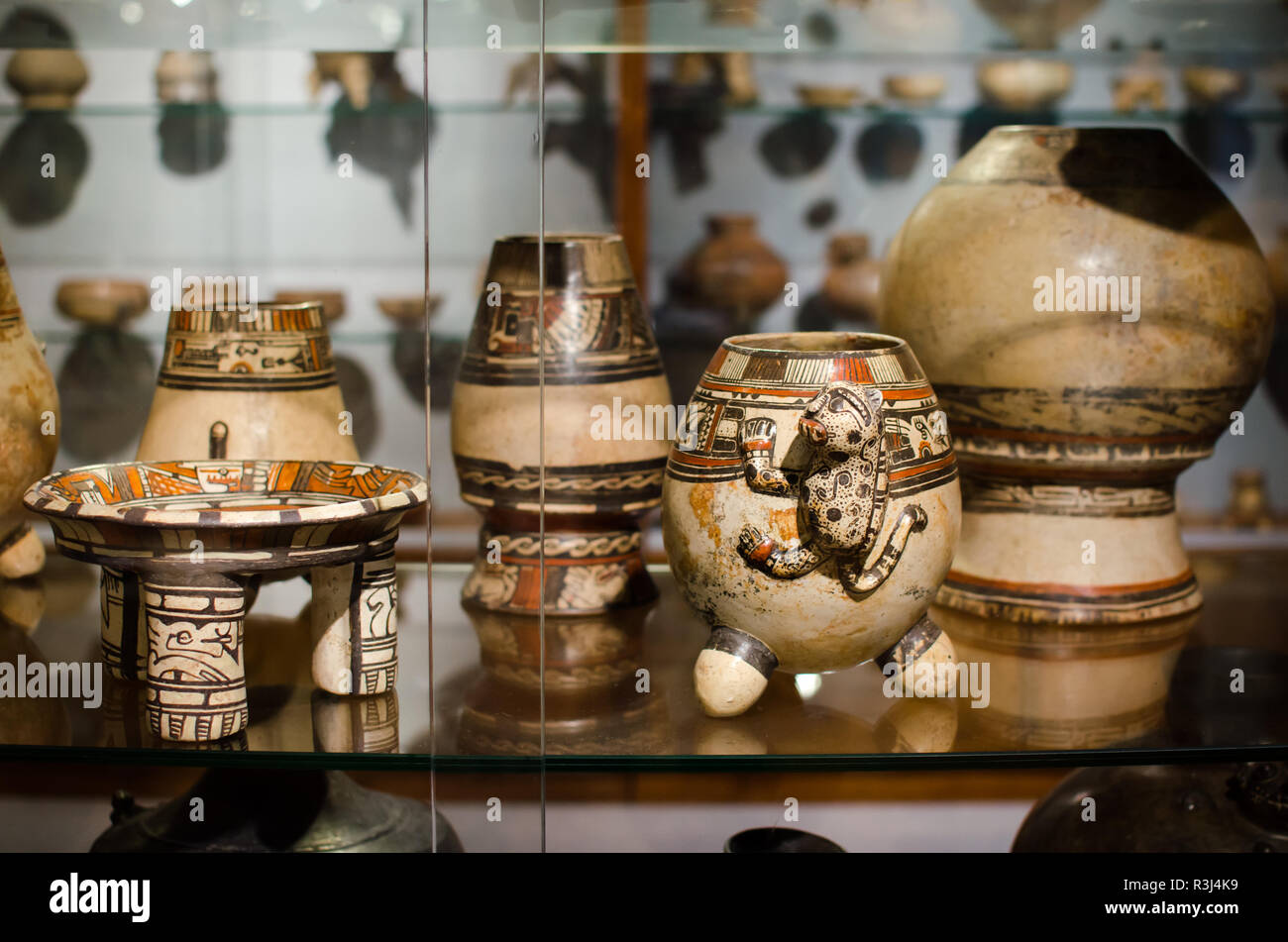 A group of pre-columbian objects in exhibit at the famous Costa Rica ...