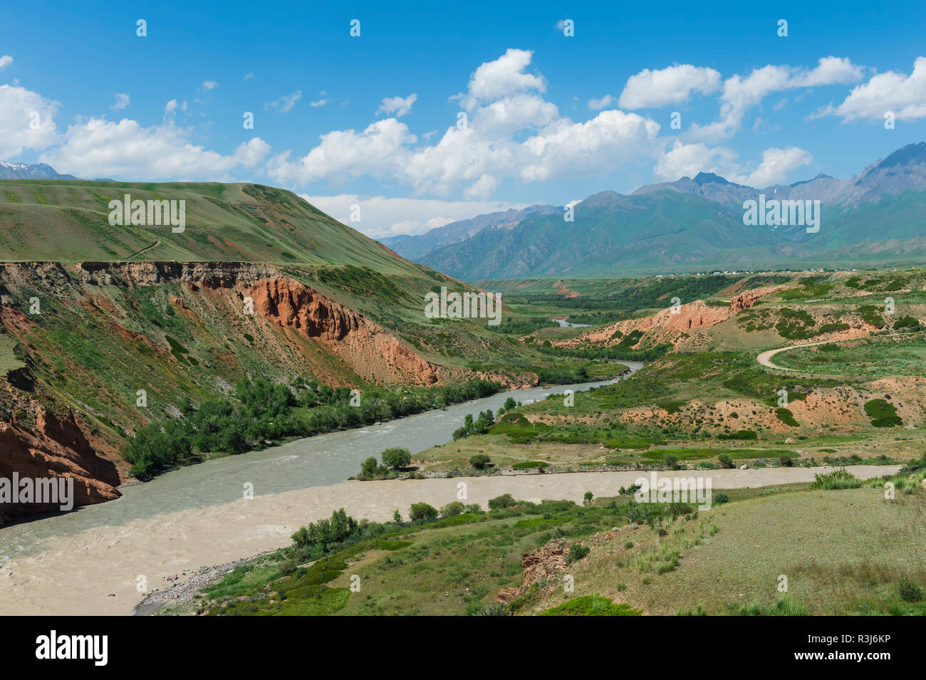 Eki Naryn gorge with Naryn River, mountain scenery, Naryn Region ...