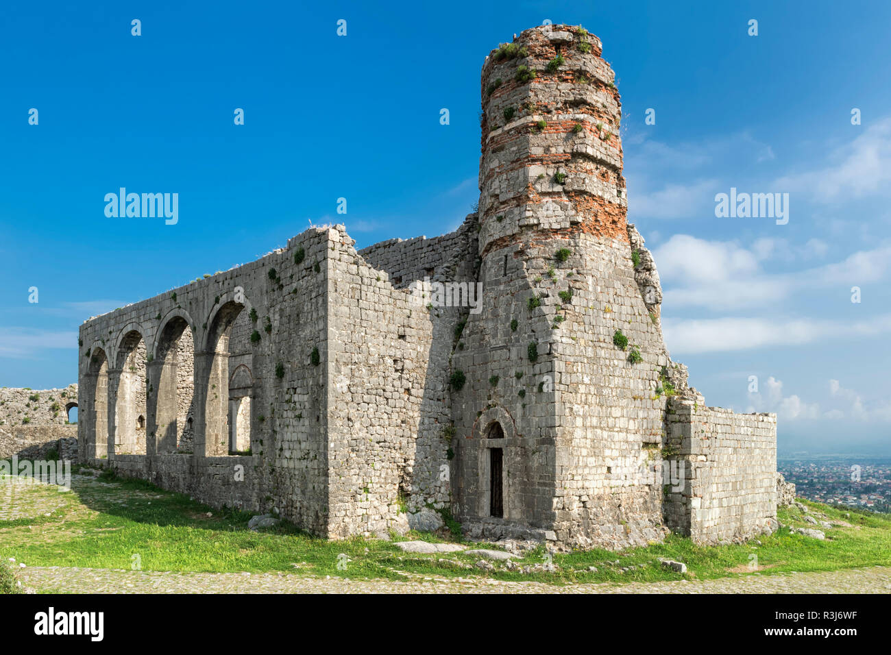 Rozafa castle, Fatih Sultan Mehmet Mosque, Shkodra, Albania Stock Photo ...