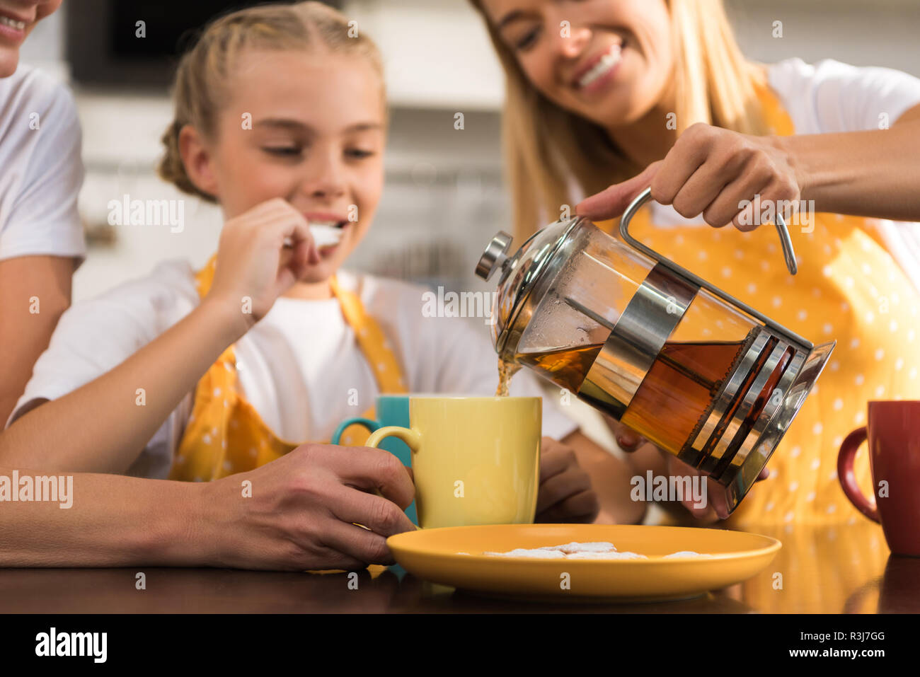 Child grandparent tea hi-res stock photography and images - Alamy