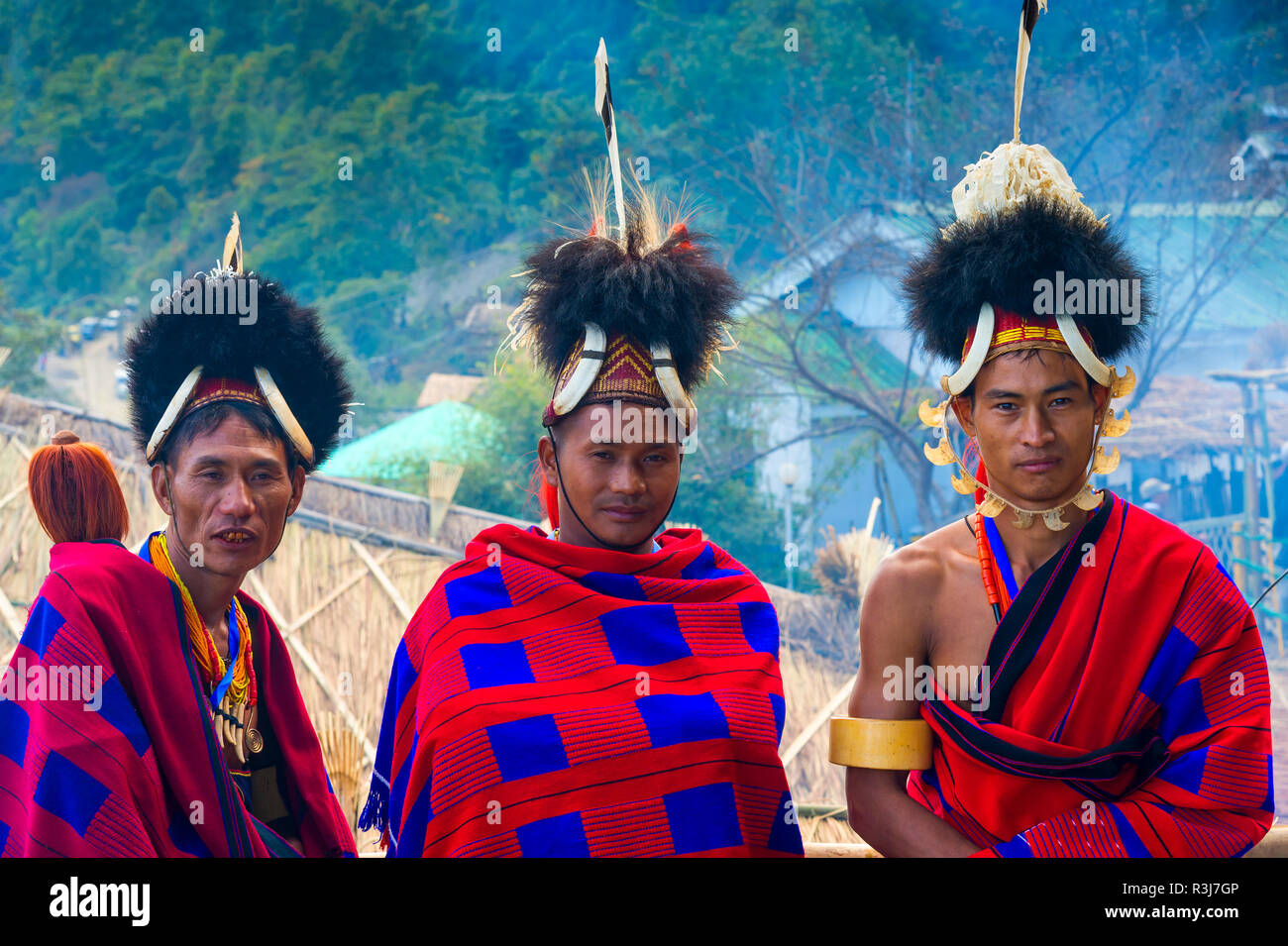 Naga tribal men in traditional clothing, Kisima Nagaland Hornbill ...