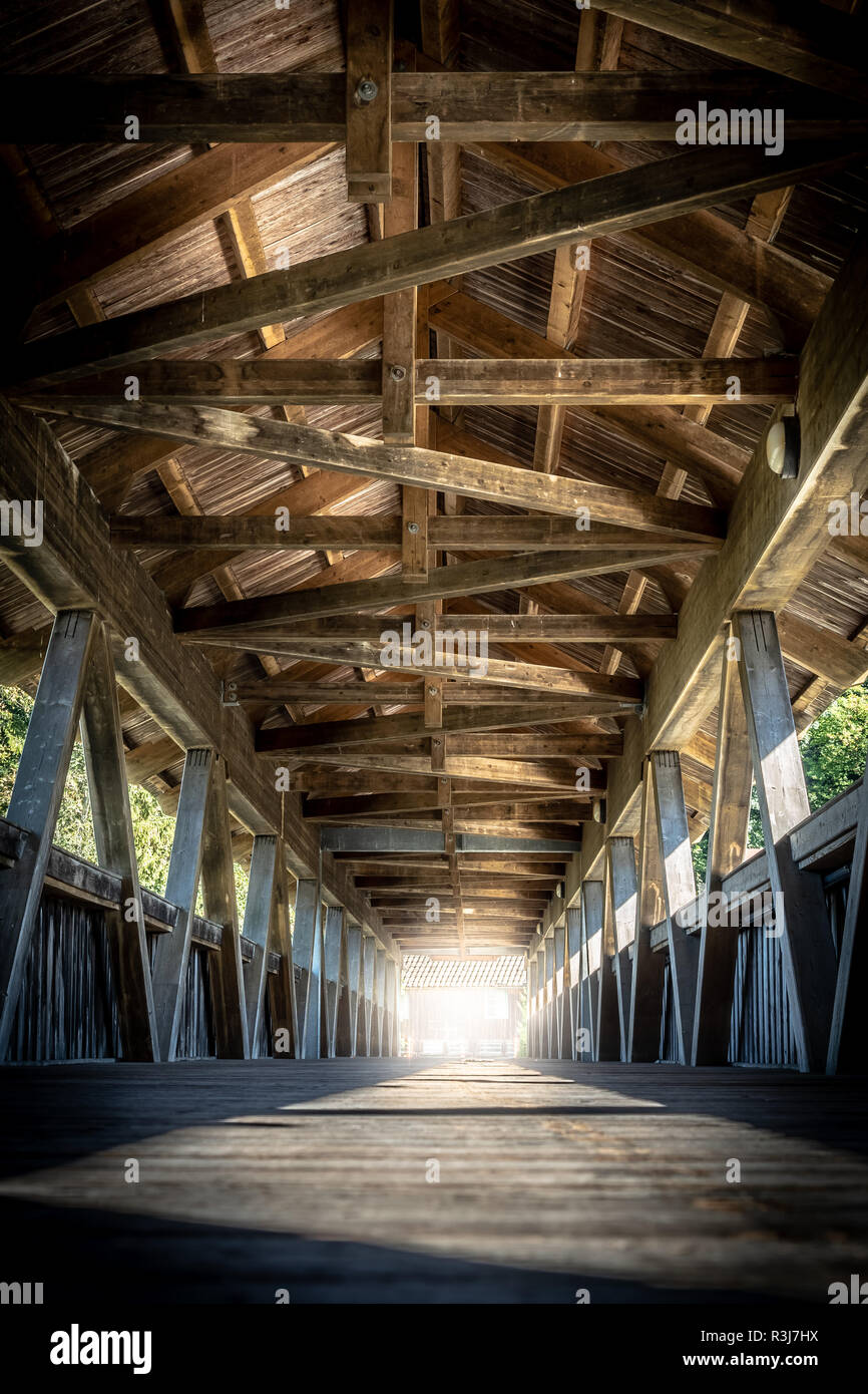 Timber pedestrian bridge hi-res stock photography and images - Alamy