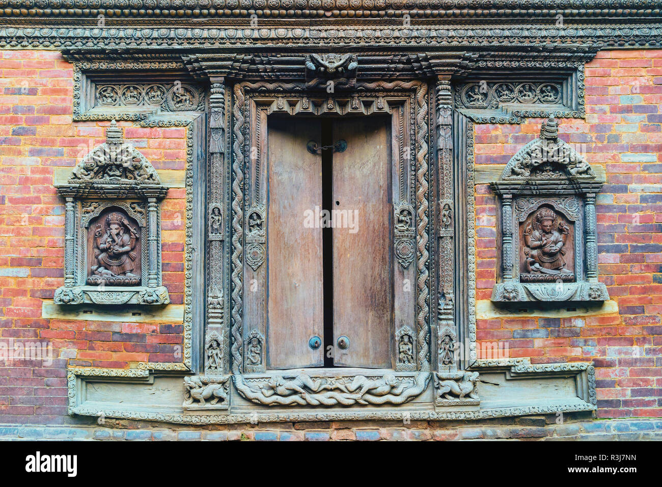Mul Chowk courtyard, Wall carved Statues, Hanuman Dhoka Royal Palace ...