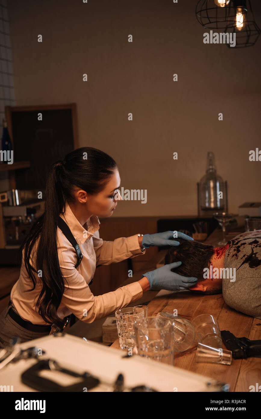 Dead body outline hi-res stock photography and images - Alamy