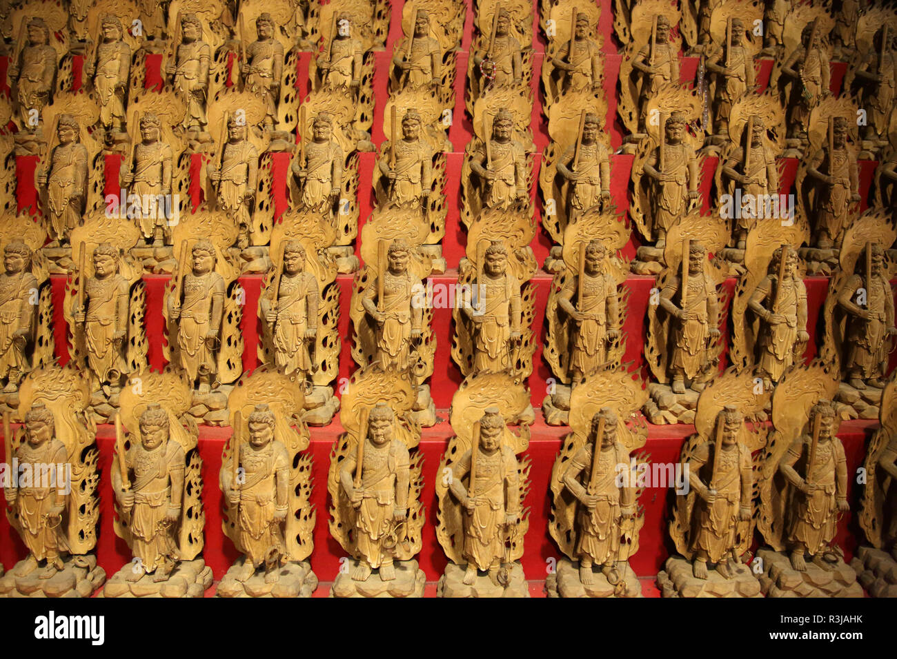 Statues in daisho in buddhist temple hi-res stock photography and ...