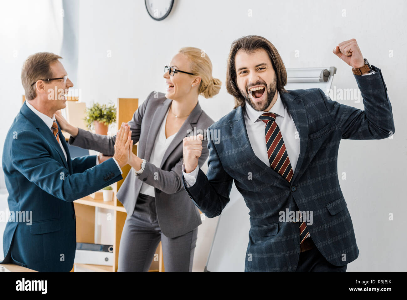 Rejoicing office hi-res stock photography and images - Alamy