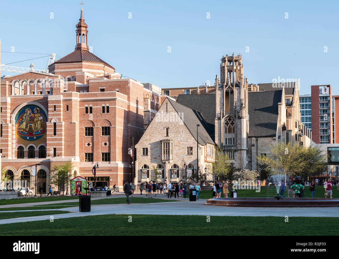 MADISON, WISCONSIN - MAY 07, 2018: People walking on the pathways of ...