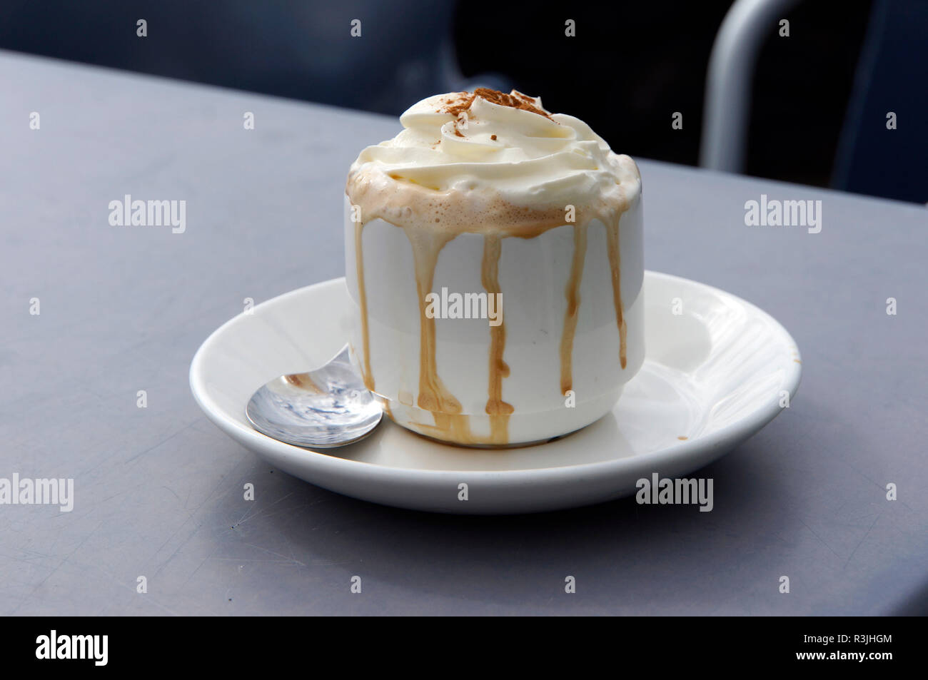 Full cream milk powder hi-res stock photography and images - Alamy