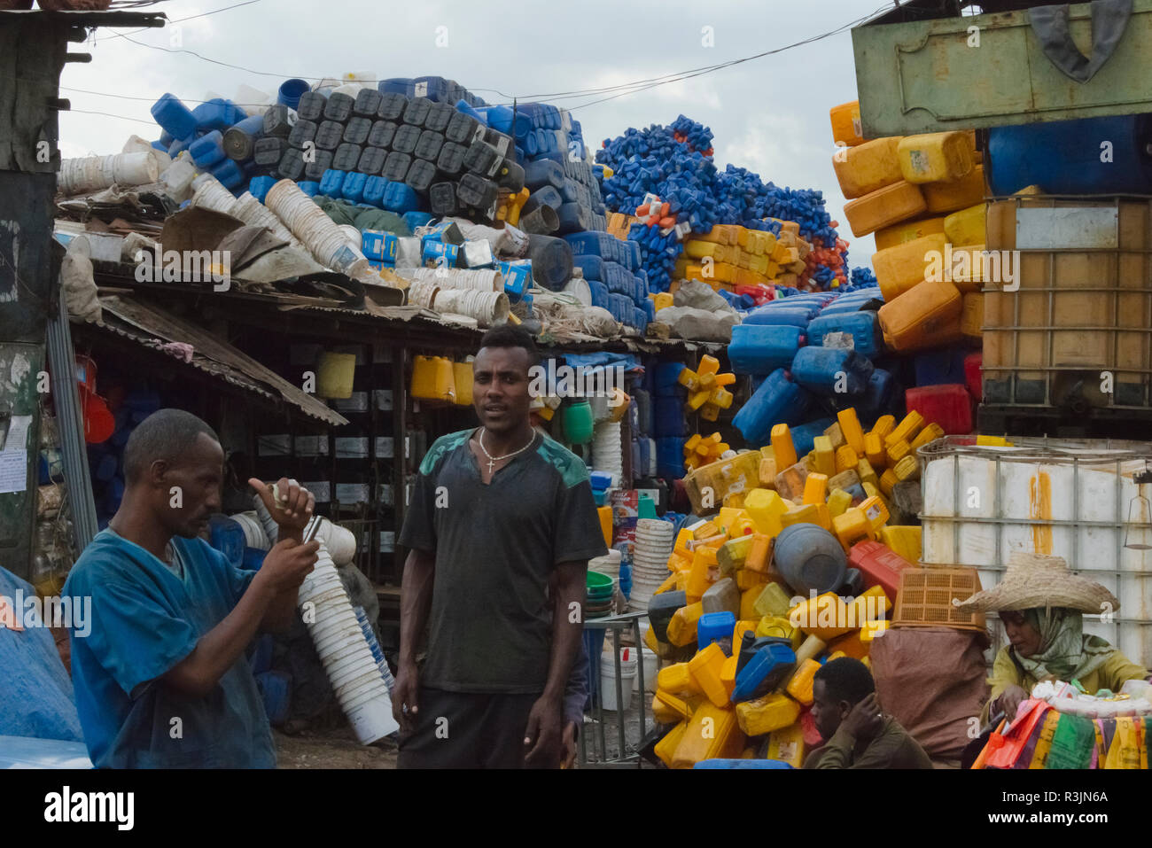 Market addis ababa ethiopia africa hi-res stock photography and images ...