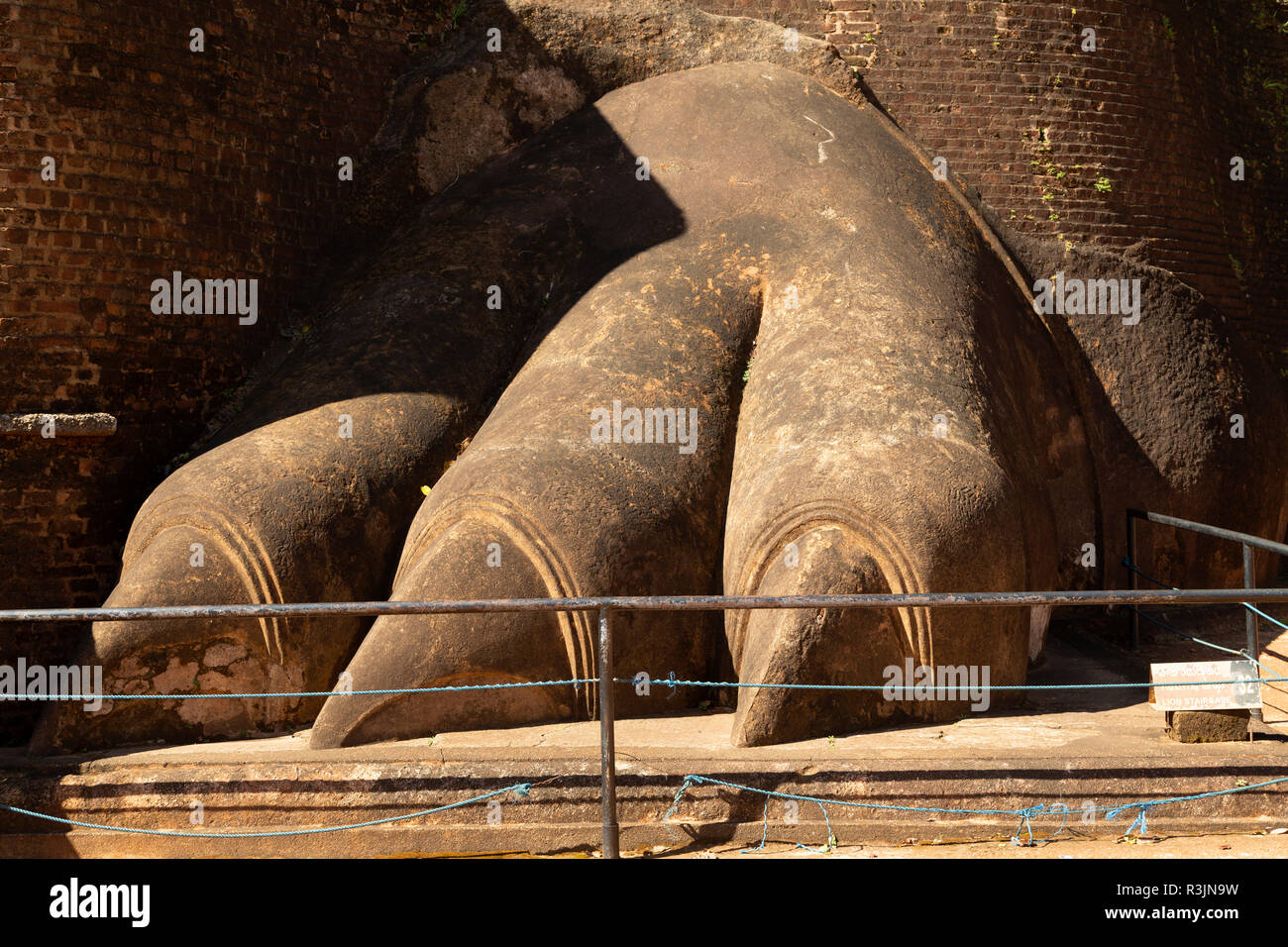 Sculpted foot of the Lion's Gate at Sigiriya rock in Sri Lanka Stock ...