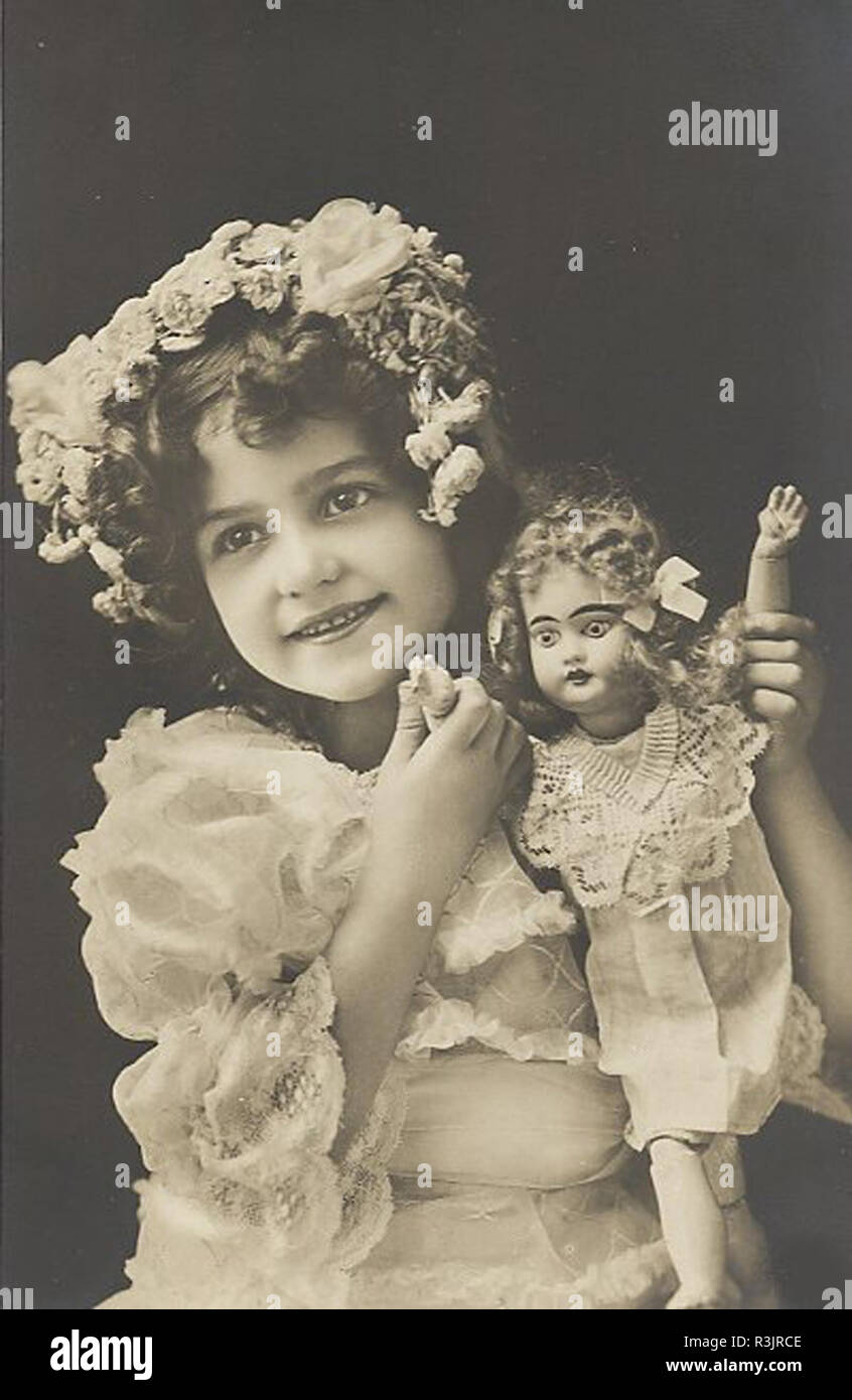 vintage image of a victorian child Stock Photo - Alamy