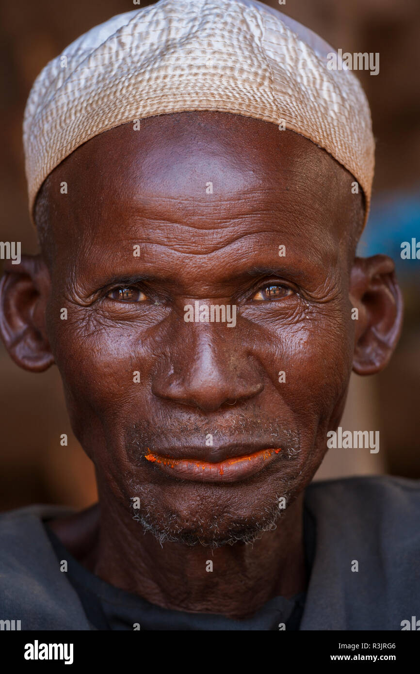 Headdress mali hi-res stock photography and images - Alamy