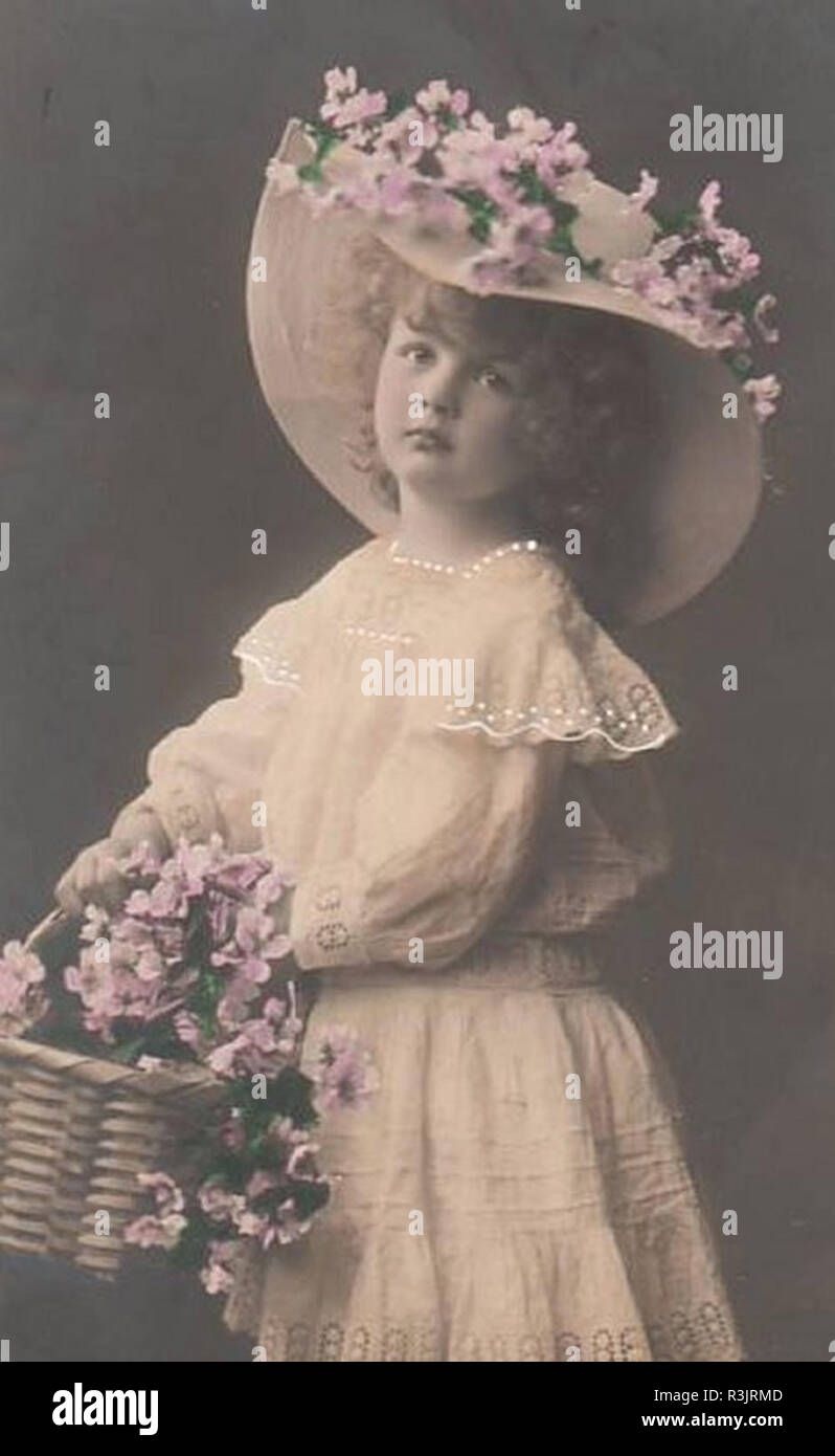 vintage image of a victorian child Stock Photo - Alamy