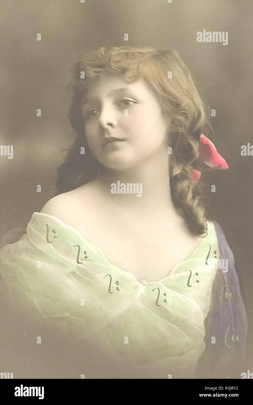 vintage image of a victorian child Stock Photo - Alamy
