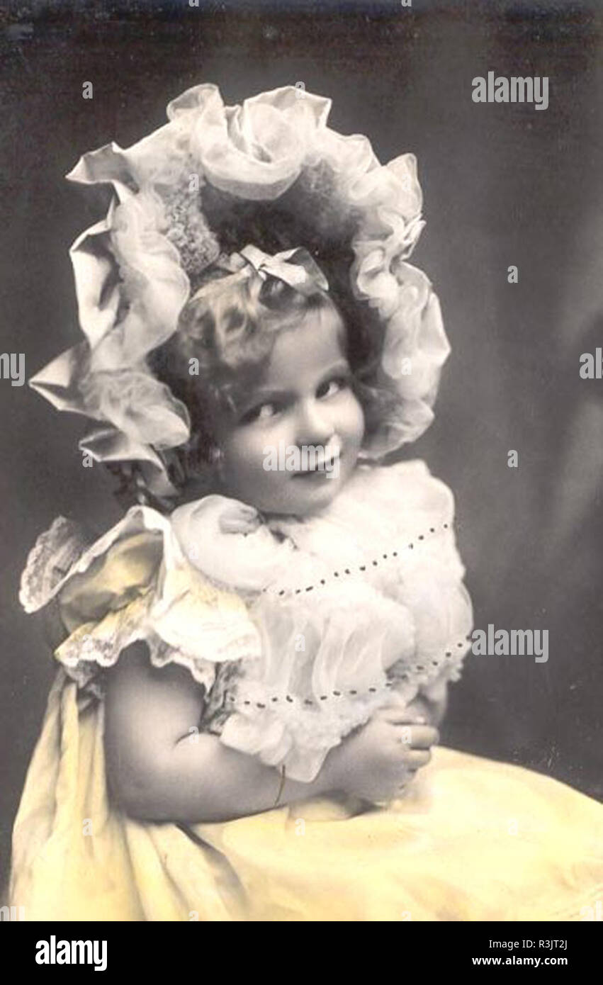 vintage image of a victorian child Stock Photo - Alamy