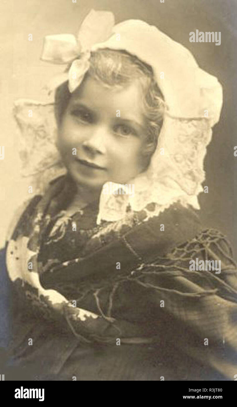 vintage image of a victorian child Stock Photo - Alamy