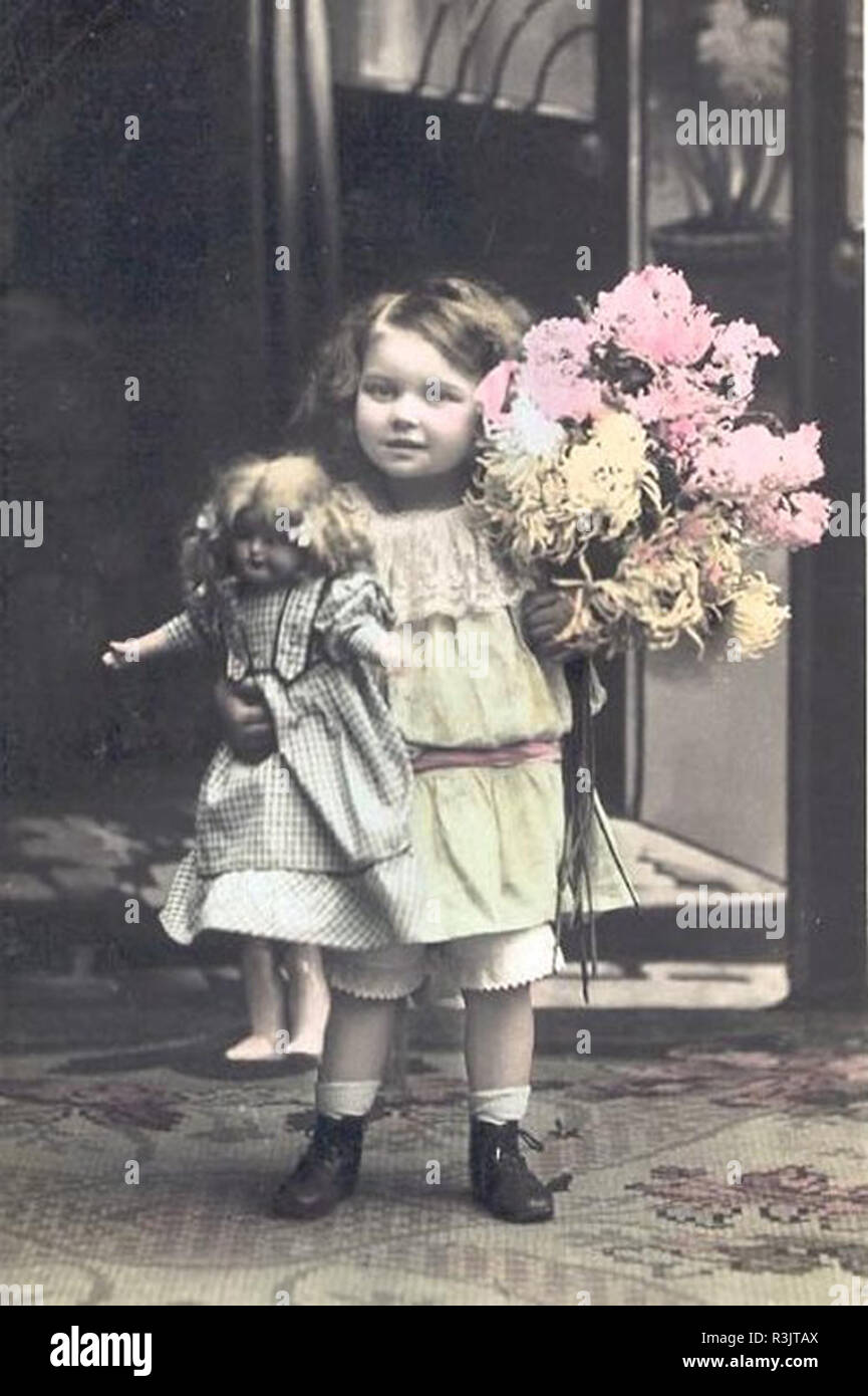 vintage image of a victorian child Stock Photo - Alamy