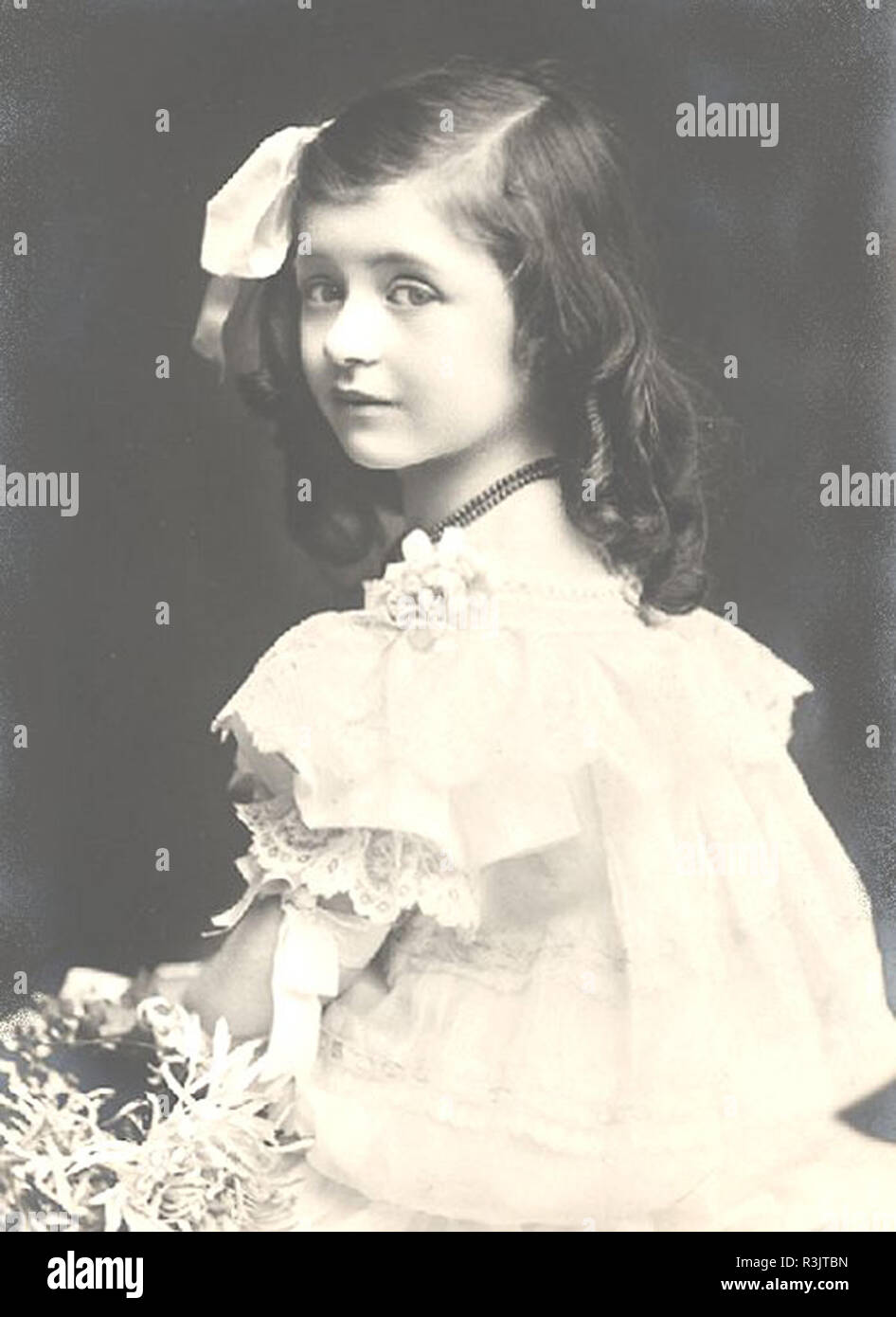 vintage image of a victorian child Stock Photo - Alamy
