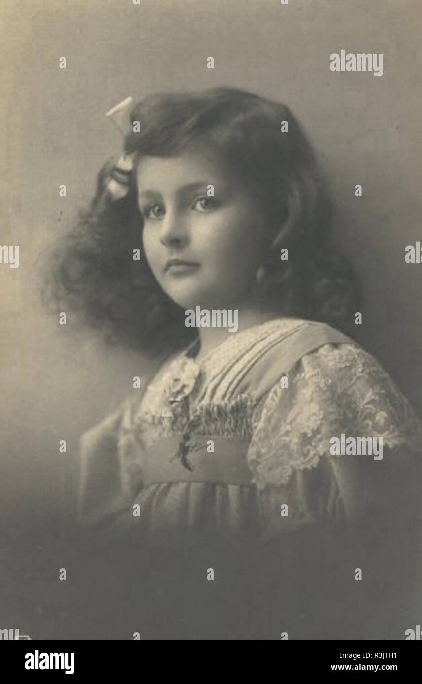 vintage image of a victorian child Stock Photo - Alamy