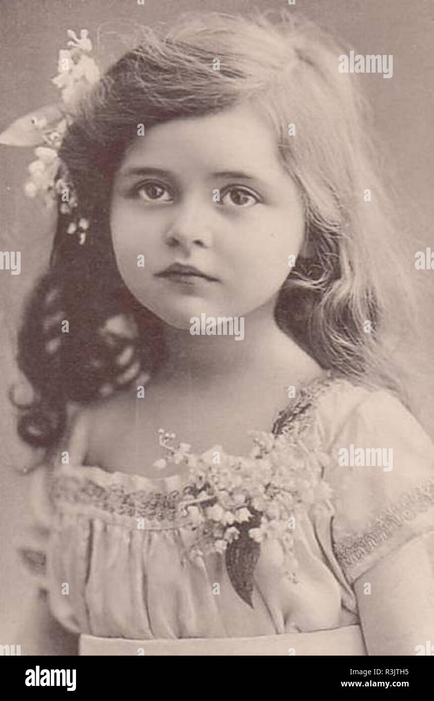 vintage image of a victorian child Stock Photo - Alamy