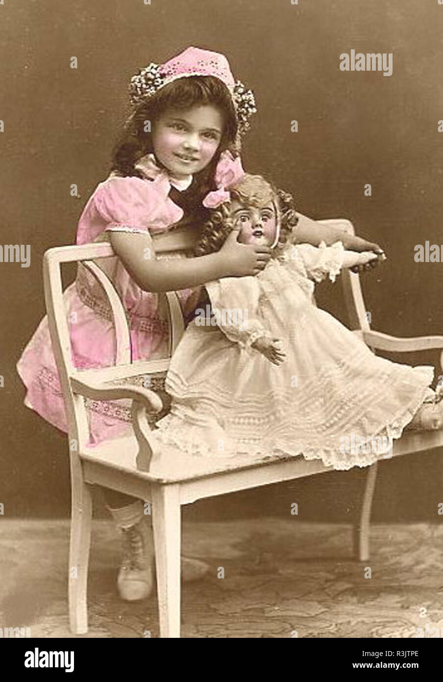 vintage victorian image of a child Stock Photo - Alamy