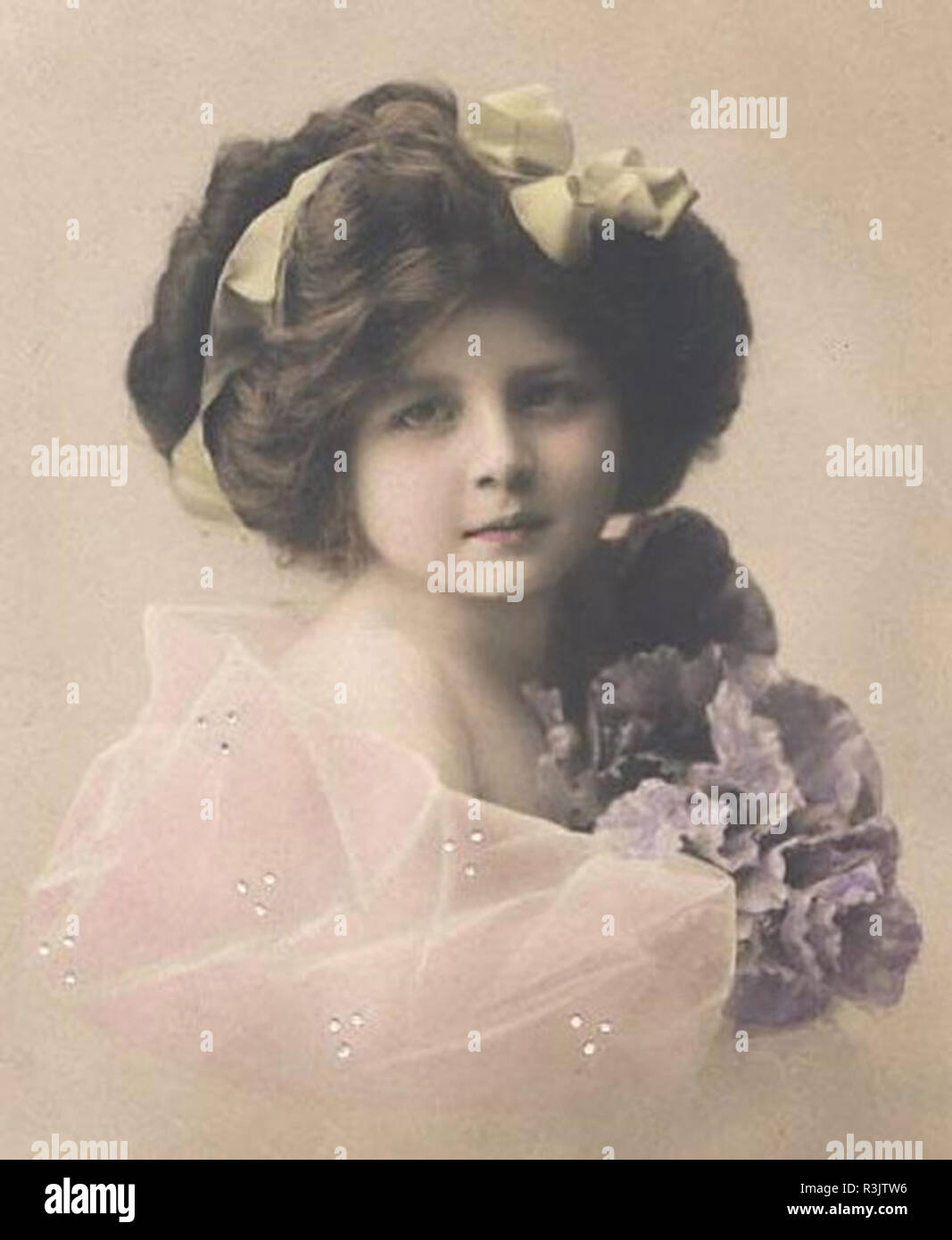 vintage victorian image of a child Stock Photo - Alamy