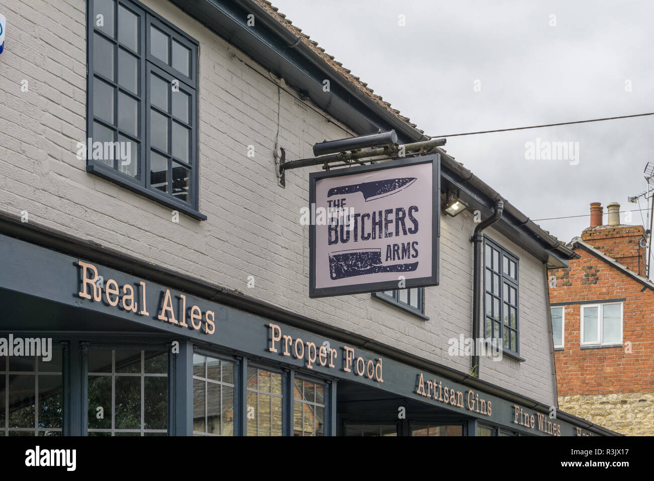 British pub company hi-res stock photography and images - Alamy